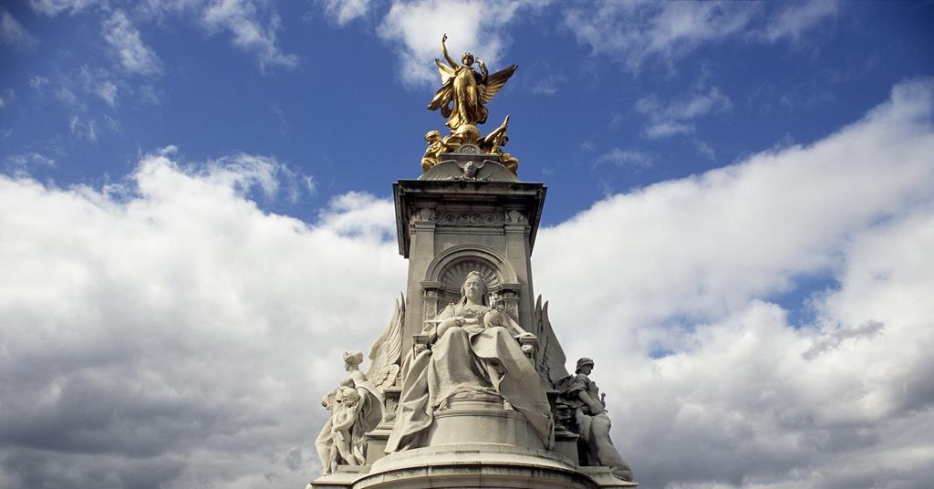 Live from London: The monarchy | Lesson | Onestopenglish
